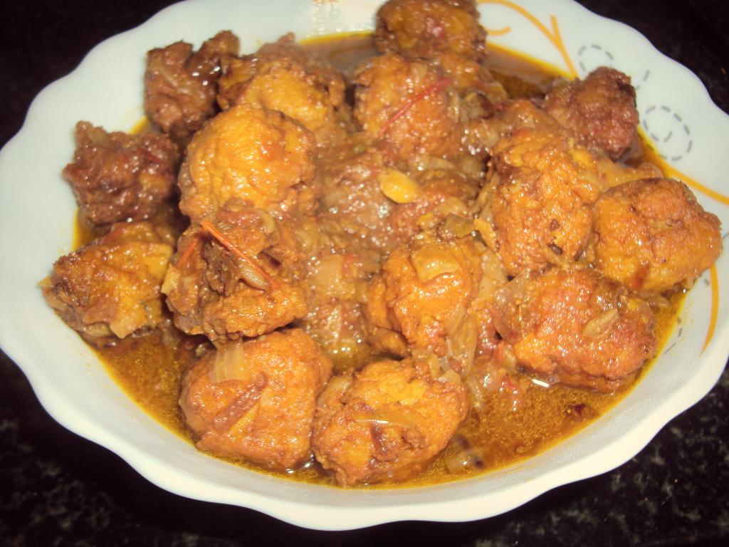 Chital Macher Muitha